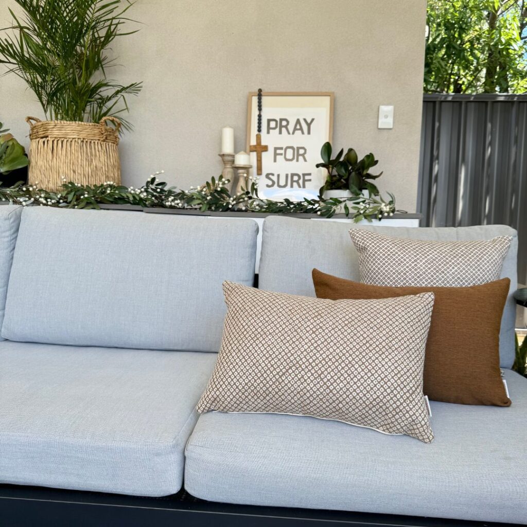 Outdoor Cushion Sunbrella Amami-Toffee Bone-Dot